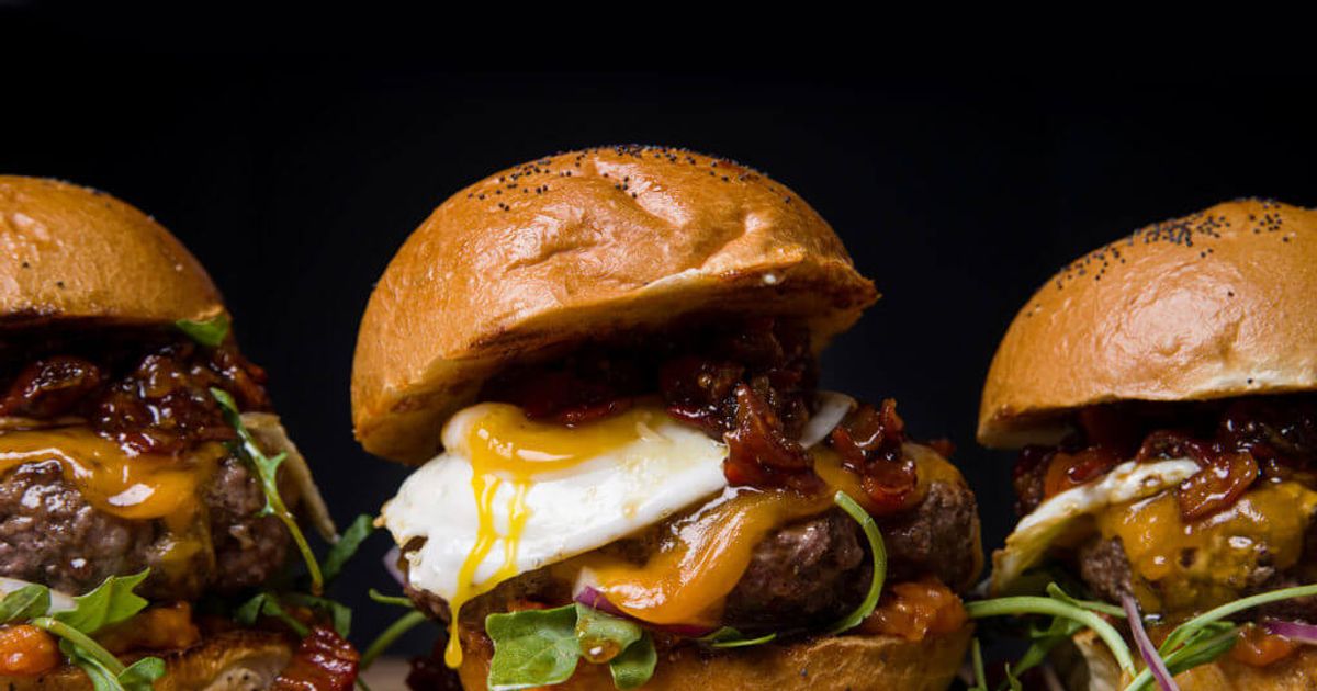 10 Unconventional Ways To Eat a Fried Egg - Forkly