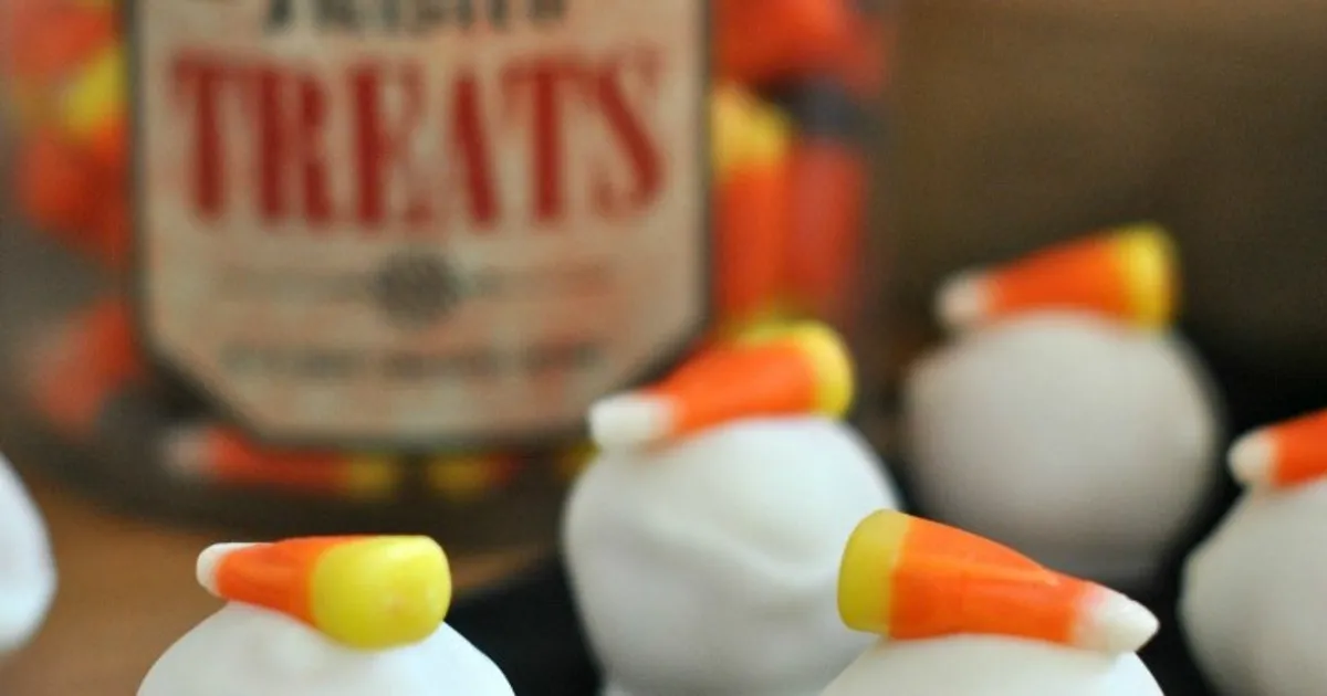 12 Crazy Ways to Feed Your Candy Corn Addiction - Forkly
