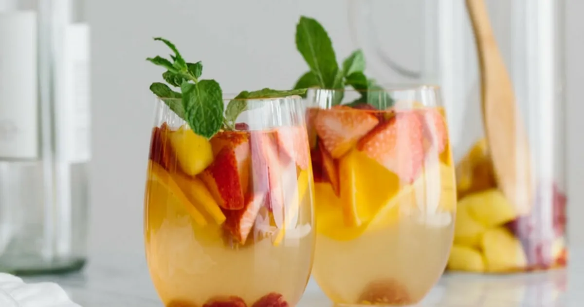 10 Summer Sangrias for Patio Season - Forkly