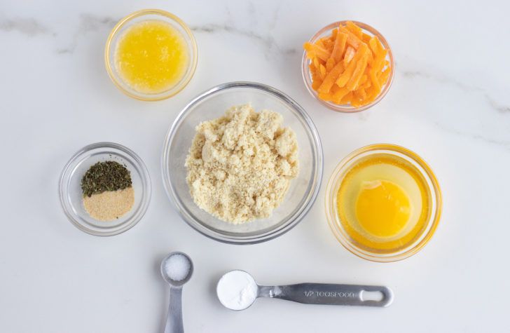 One-Minute Keto Cheesy Garlic Mug Bread - Forkly